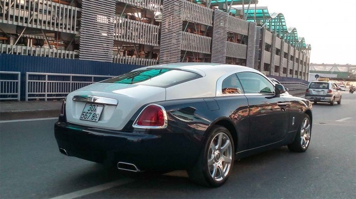 Chạm mặt Rolls-Royce Wraith biển 56789 tại Hà Nội