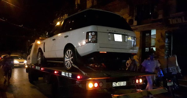 Hà Nội: Va chạm với xe Range Rover, một cháu nhỏ tử vong