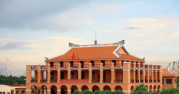 Thăm bến Nhà Rồng xưa