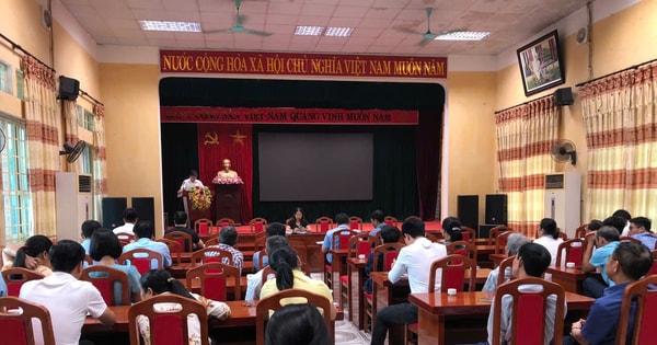 Xã Hồng Sơn triển khai tiêm vắc xin phòng bệnh cho gia súc, gia cầm ...